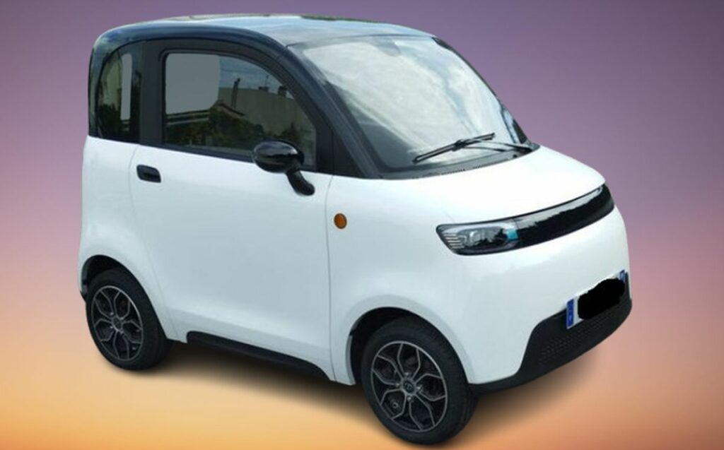 Simplici S1 : prix abordable pour une voiture sans permis électrique ...